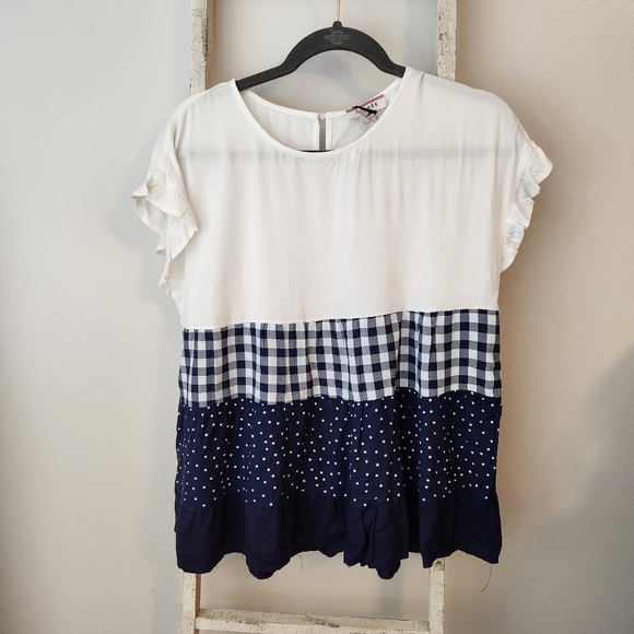 ANDREE BY UNIT | Tops | Andree By Unit Medium Nwt Blue And White Ruffle ...